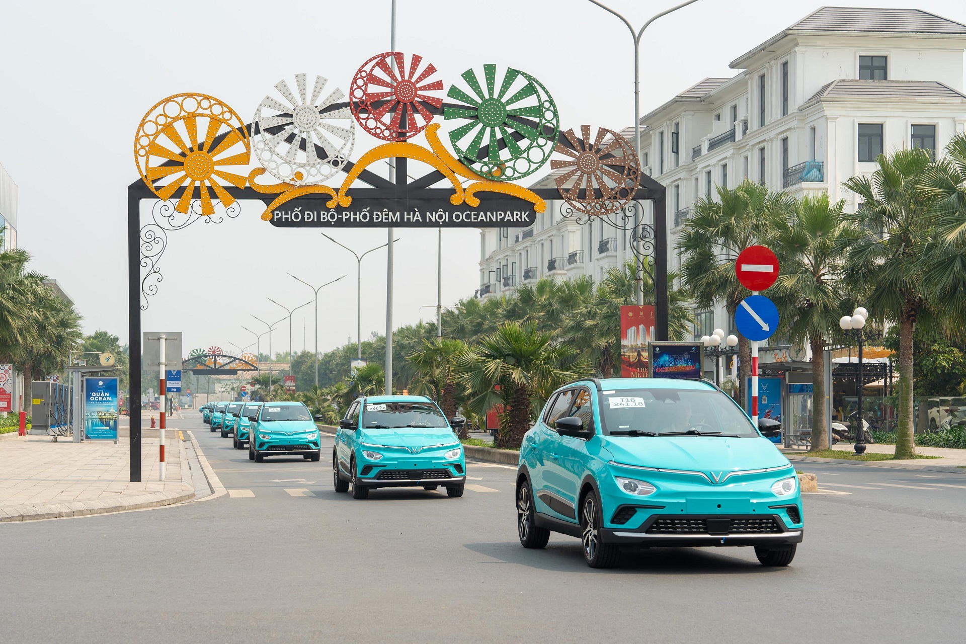 GSM launches electric taxi service in Hanoi - TNGlobal