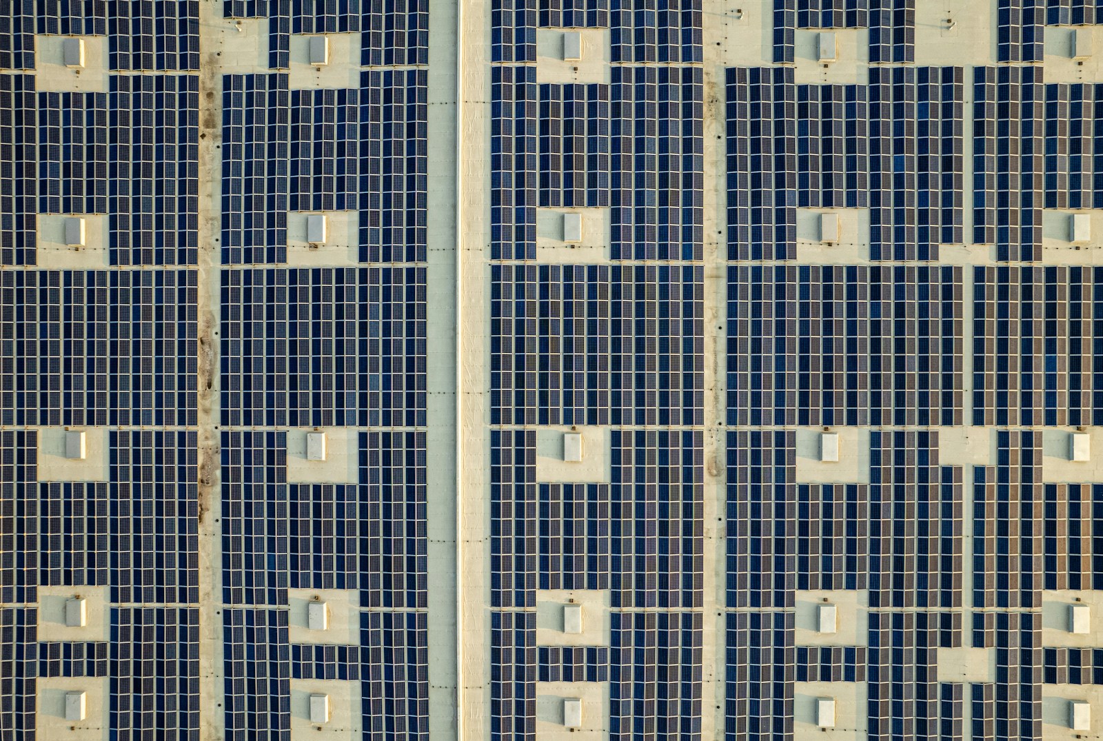 Sustainability and technology: The role of digital tools in building ...